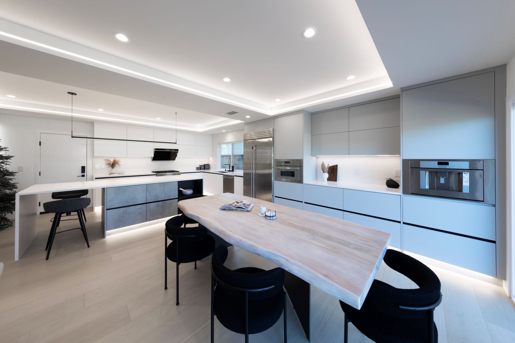 Designing Kitchens That Fit Your Changing Lifestyle: A Guide to Custom ...